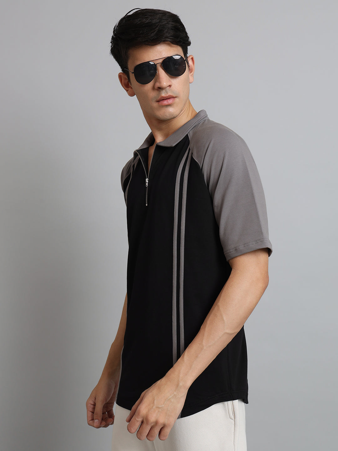 Grey Stripe Reglan T-Shirt (Black)